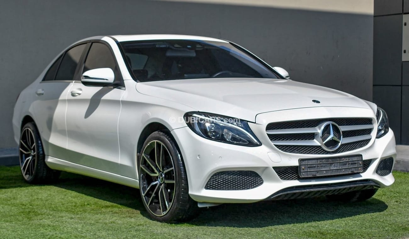 Used Mercedes-Benz C 200 2018 for sale in Sharjah - 789059