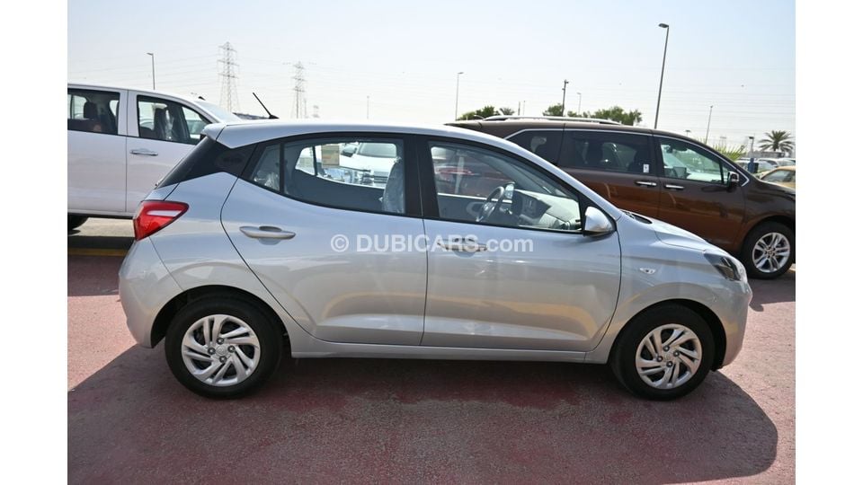New Hyundai Grand i10 AI3 AT 1.2L Hatchback FWD 5 Doors, Color Silver ...