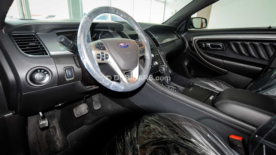 Used Ford Taurus SEL 2015 for sale in Dubai - 174269
