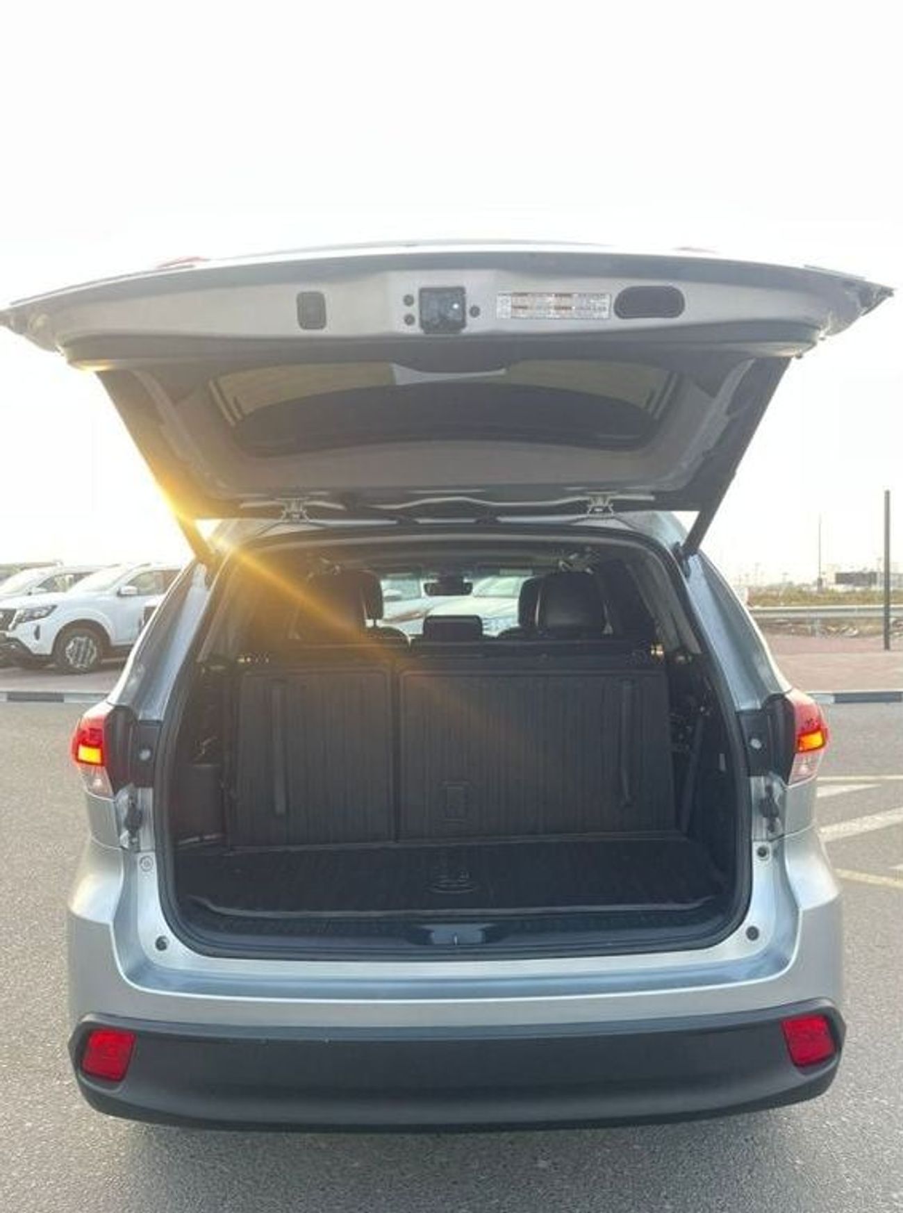 Used 2018 Toyota Highlander XLE 3.5L V6 Full Option Sunroof 7 Leather ...