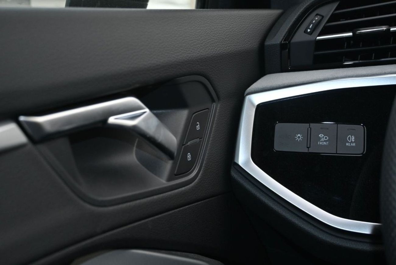 New Audi Q3 40 TFSI Sportback 2.0L Turbo, 7DCT 2024 for sale in Dubai - 768292