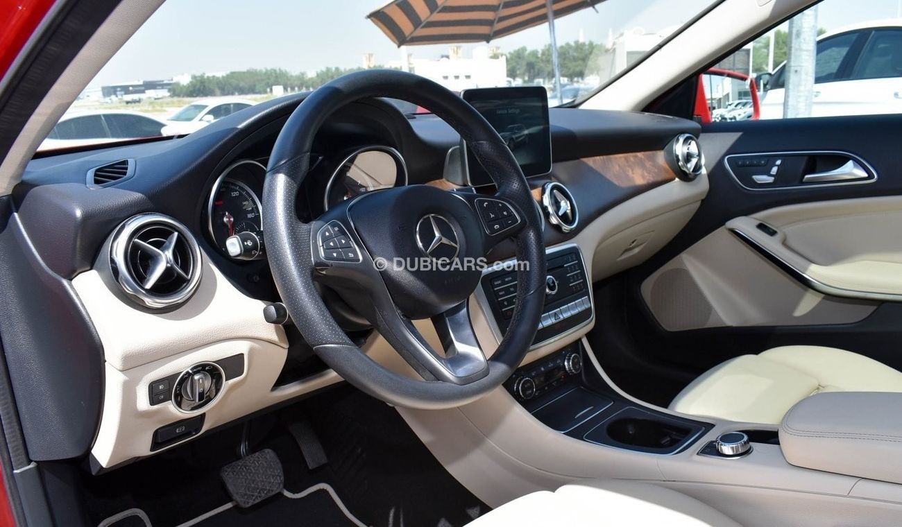 Can Bus Behind Dashboard Gla 250
