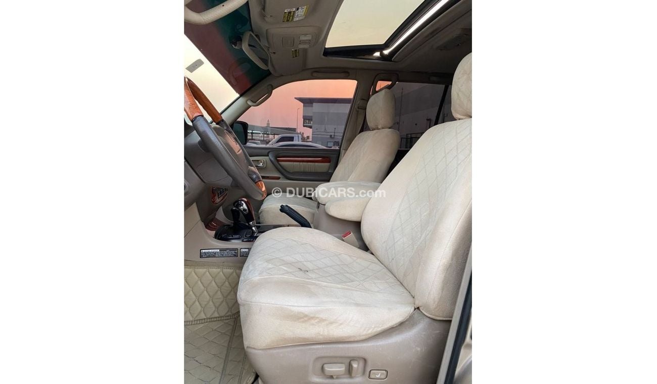 Used Lexus LX 470 2000 for sale in Dubai - 539044