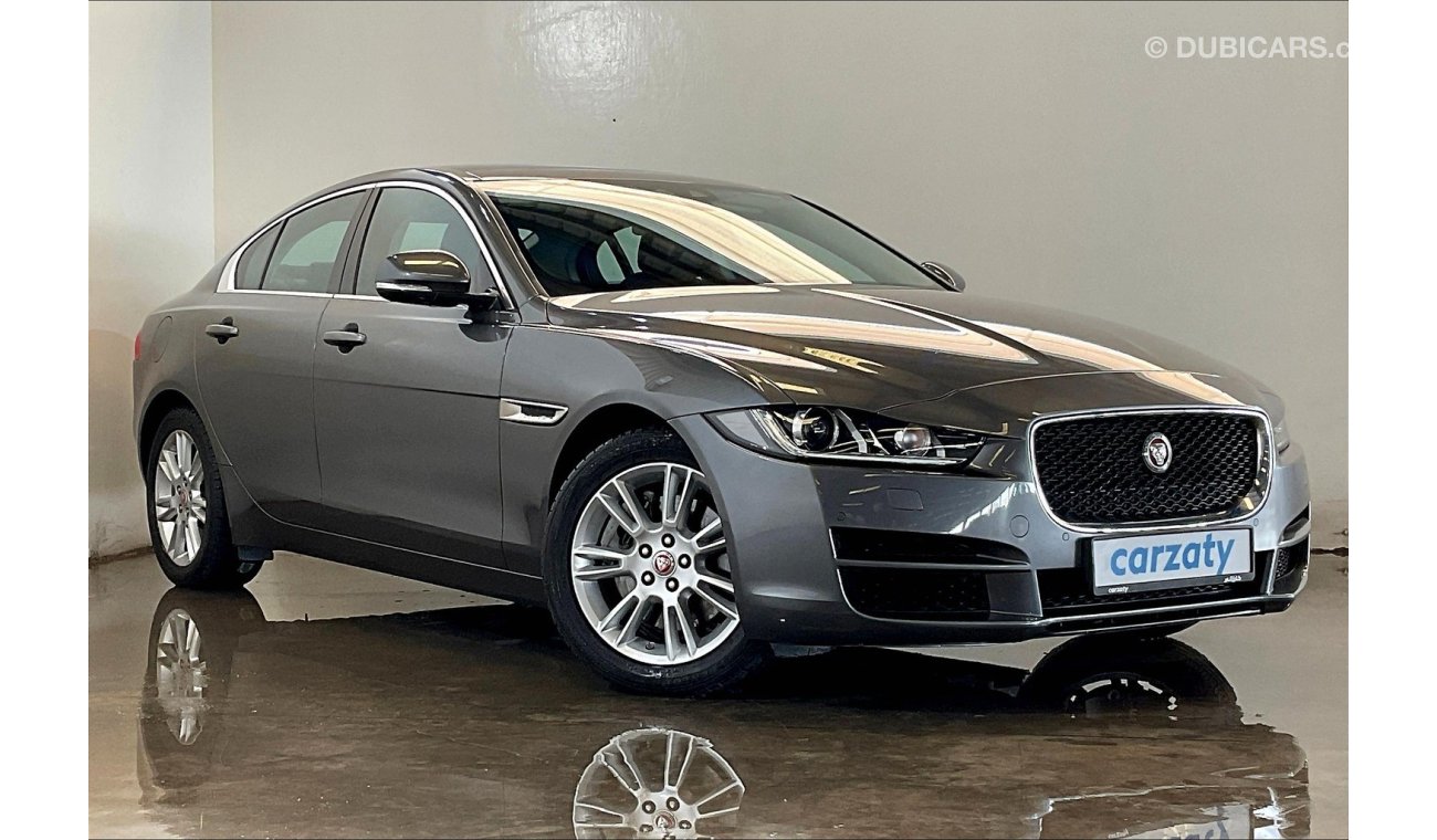 Used Jaguar XE Prestige 2018 for sale in Dubai - 537470