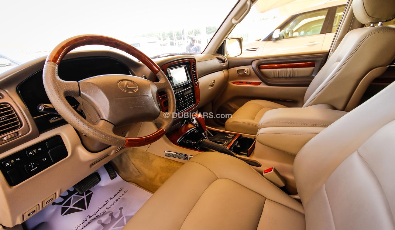 Used Lexus LX 470 2000 for sale in Dubai - 86809