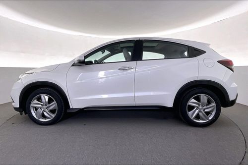 Honda HRV Price in UAE, Images, Specs & Features