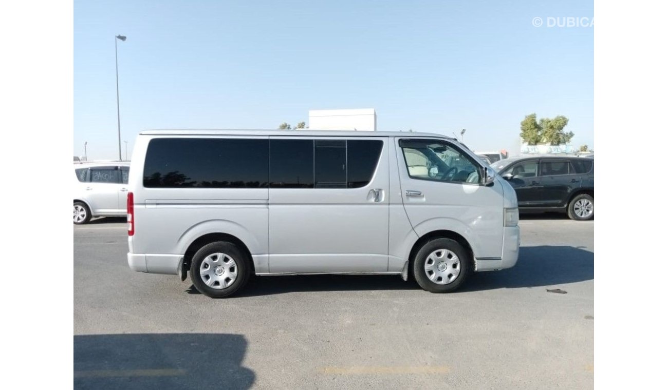 Used TOYOTA HIACE RIGHT HAND DRIVE (PM1041) 2007 for sale in Dubai - 487037