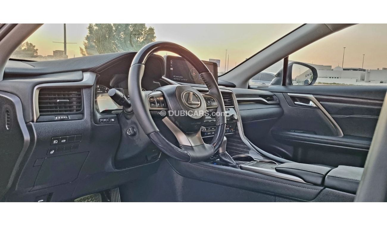 Used Lexus RX350 Clean Title 2022 for sale in Dubai - 692777