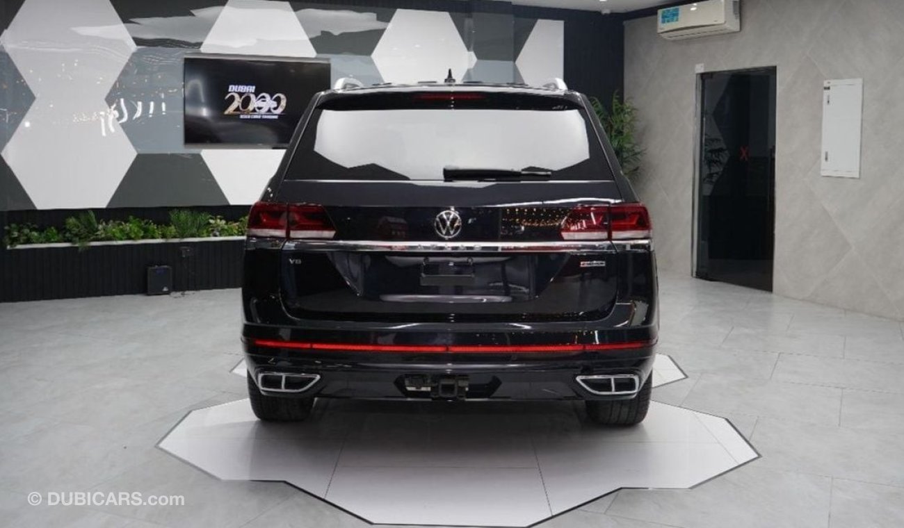 Used Volkswagen Atlas R-LINE 2021 for sale in Sharjah - 597570