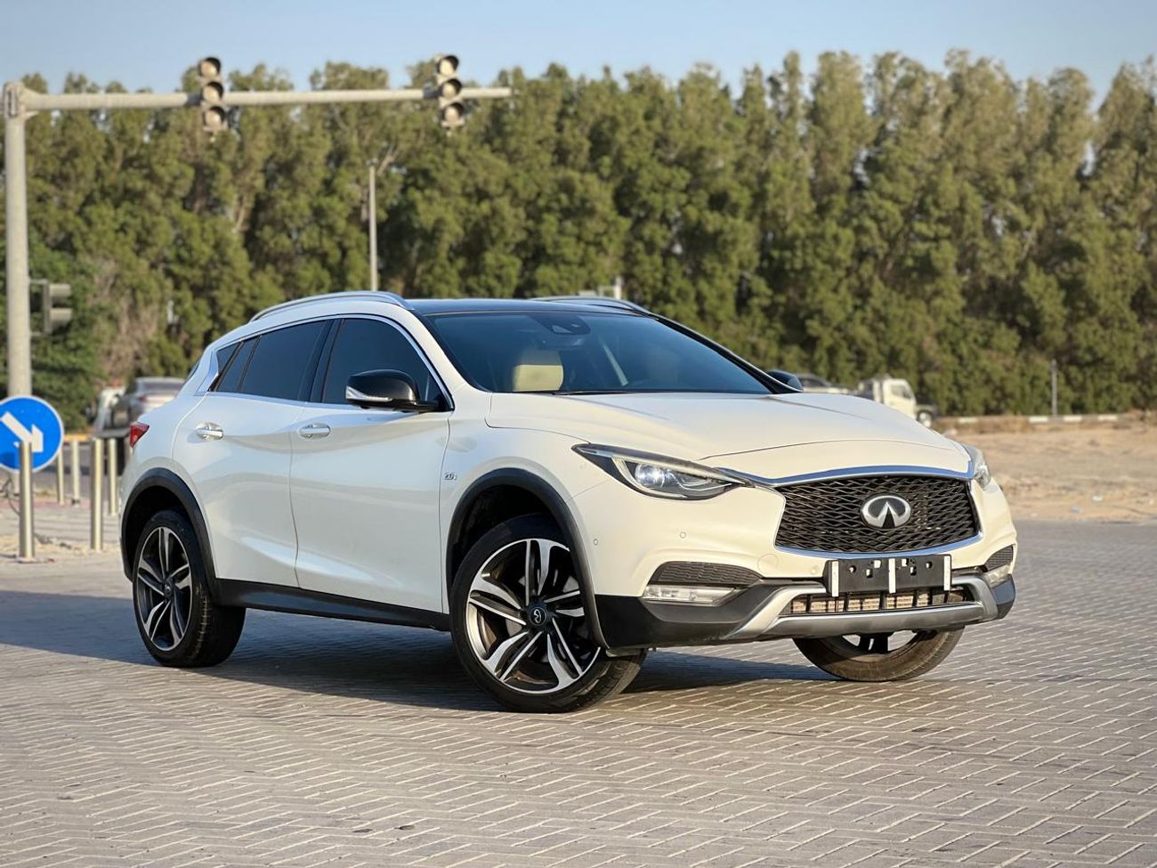 Used Infiniti QX30 Infinity QX30 2018 2.0LT GCC Specs 2018 for sale in Sharjah - 865486
