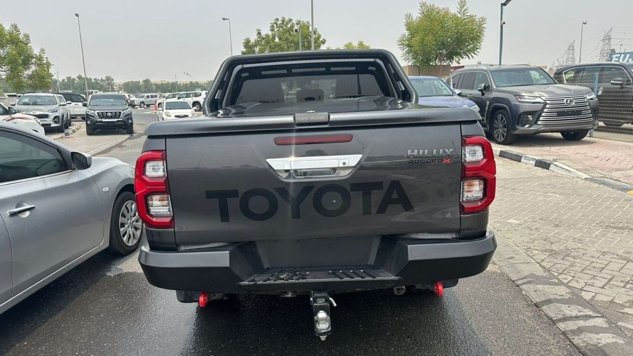 Used Toyota Hilux RHD DIESEL MANUAL 2019 for sale in Dubai - 767779