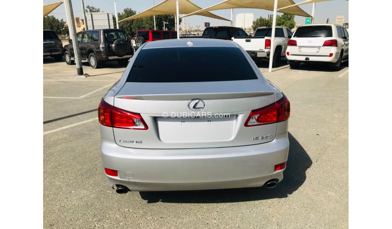 Used Lexus IS250 2009 for sale in Sharjah - 312383