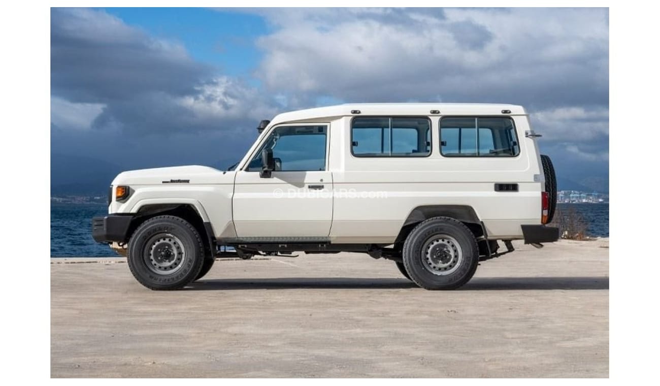 New Toyota Land Cruiser Hard Top LHD LC78 4.0L PETROL 3-DOOR LX M/T ...