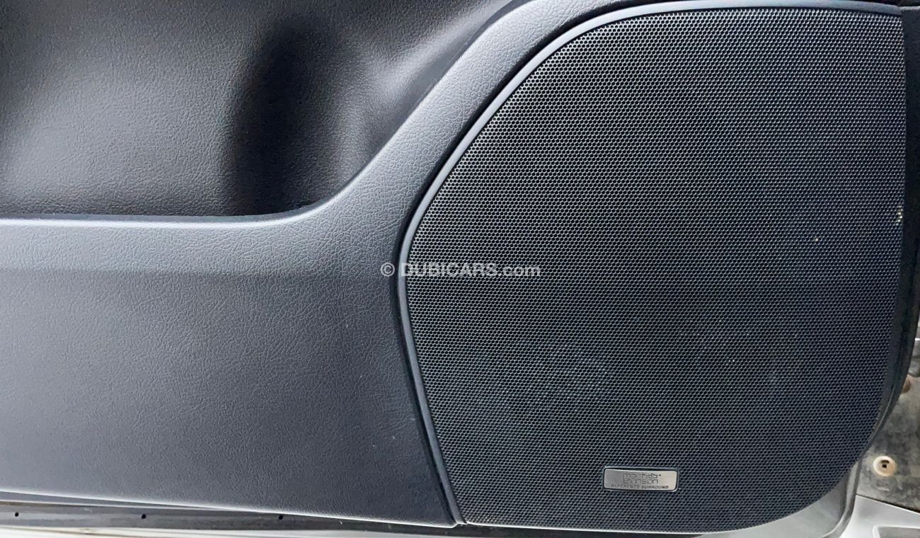 Used Lexus LX570 Signature 5700 2018 for sale in Dubai - 488440