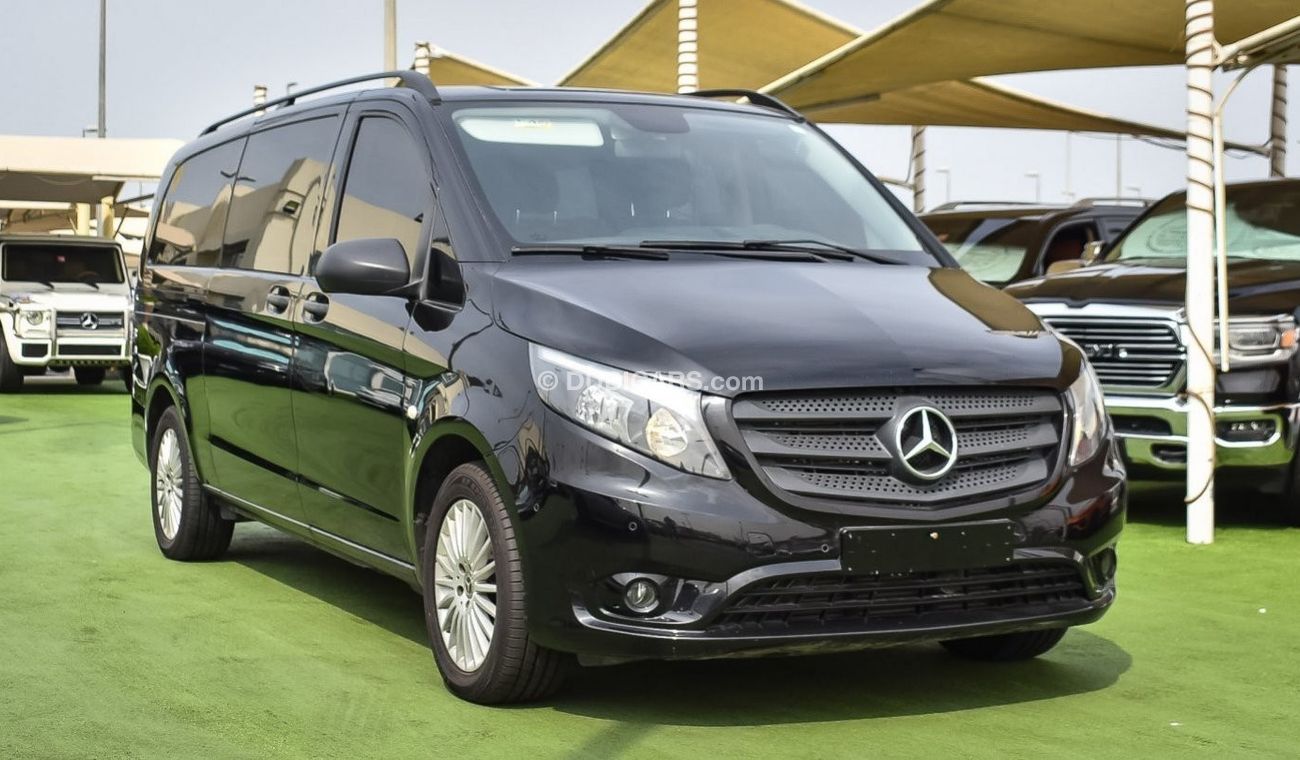Used Mercedes-Benz Vito Tourer , 121 2019 for sale in Sharjah - 558523