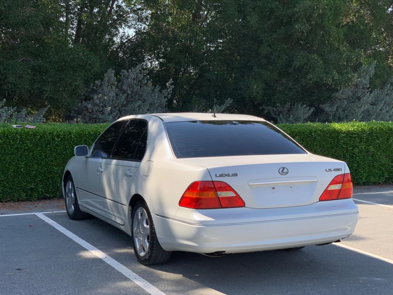 Used Lexus LS 430 2002 for sale in Dubai - 730530