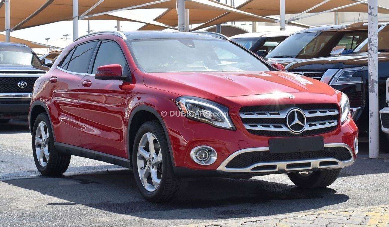 Used Mercedes-Benz GLA 250 4Matic 2018 for sale in Sharjah - 744917