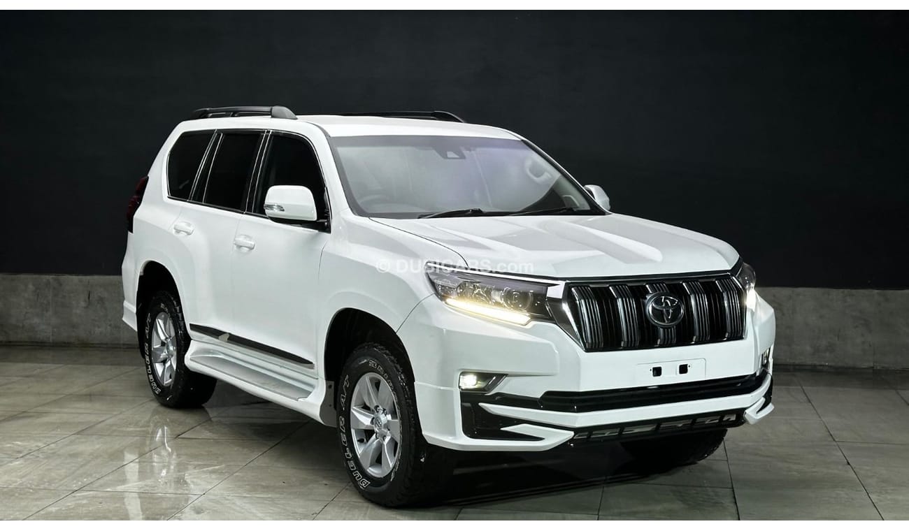 Used Toyota Land Cruiser 2022 for sale in Dubai - 776643