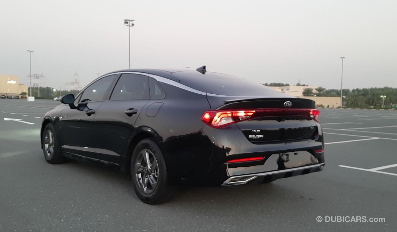 Used Kia K5 EX 2021 for sale in Dubai - 491336