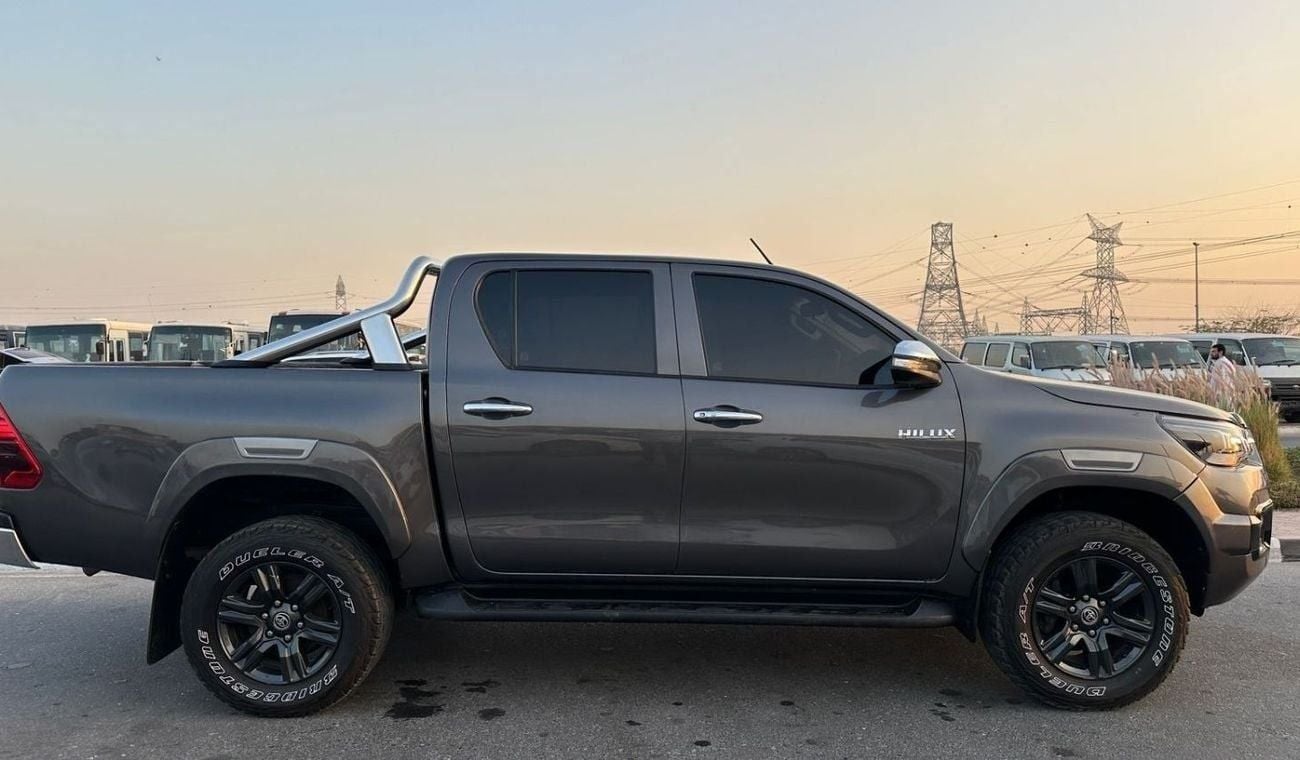 Used Toyota Hilux RHD 2.8 DIESEL 2021 for sale in Dubai - 810525