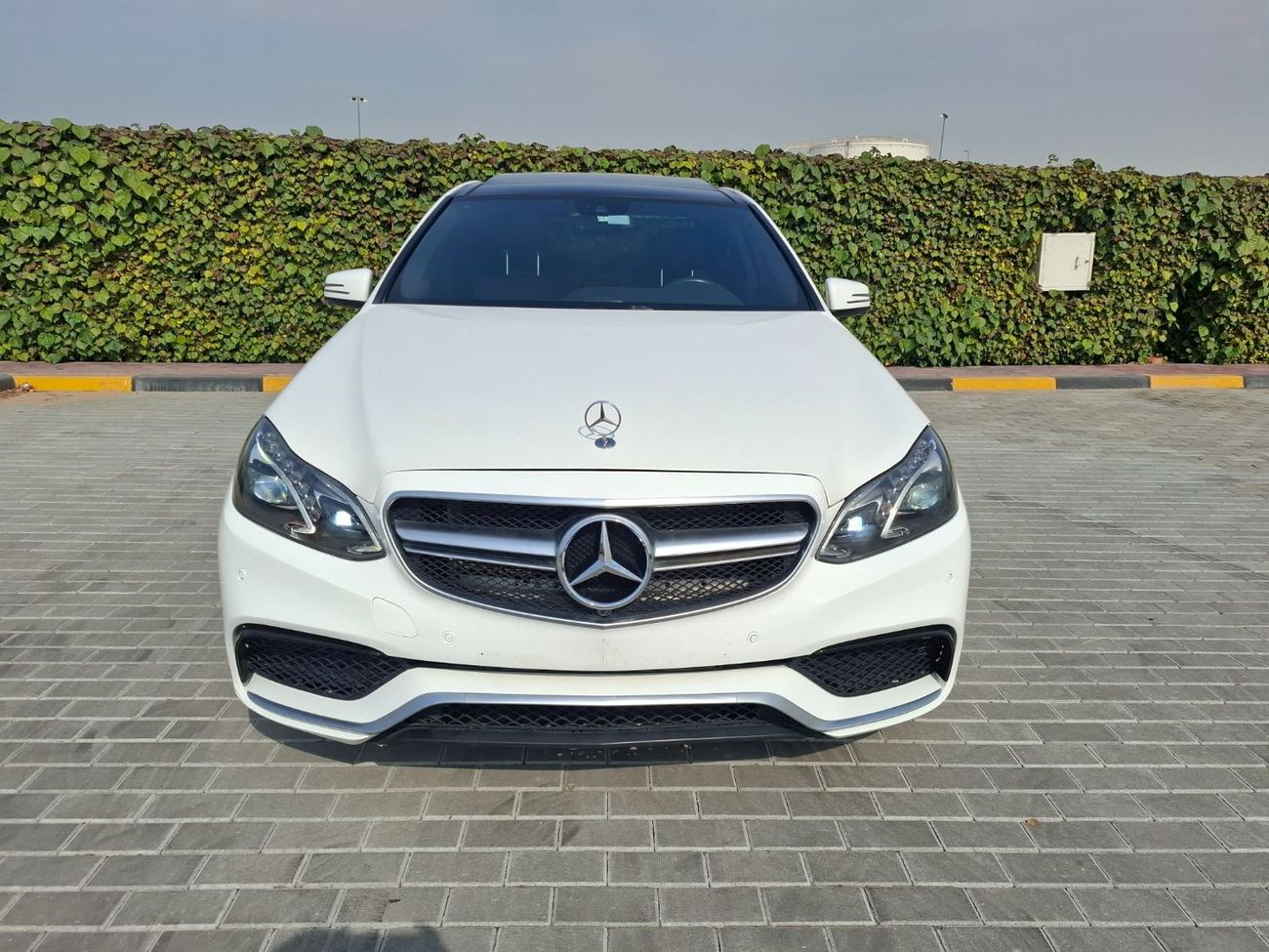 Used Mercedes-Benz E300 2016 full option gcc 2016 for sale in Dubai - 809126