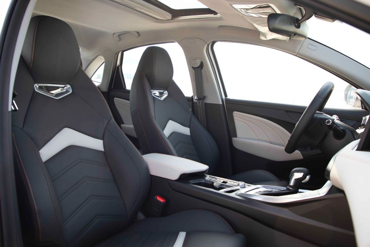 New Kaiyi E5 2024 Kaiyi 1.5 E5 Limited - White inside Black | Export Only 2024 for sale in Dubai ...