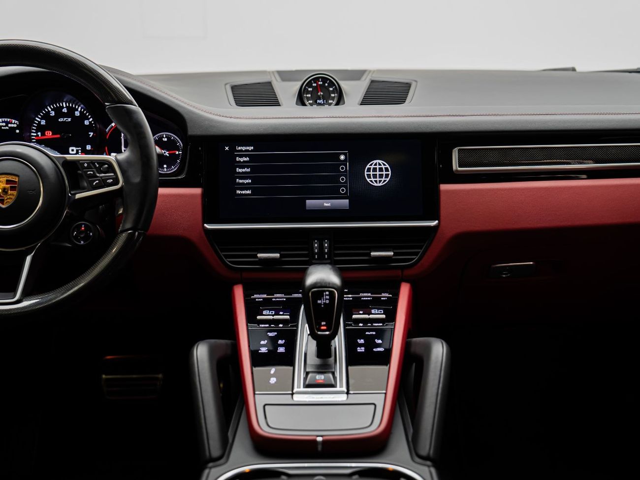 Used Porsche 718 Cayman 2022 for sale in Dubai - 724995