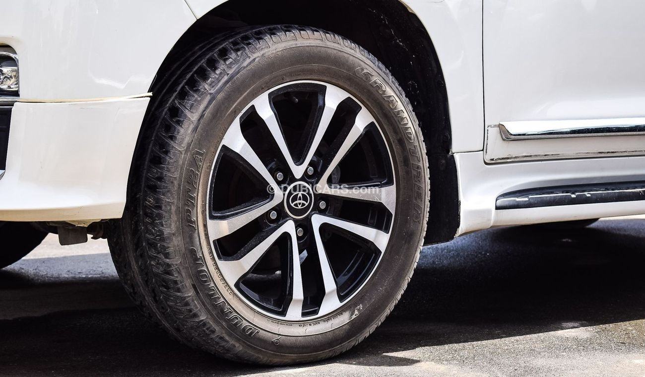 Used Toyota Land Cruiser Left hand V8 VXR Facelifted fully options ...