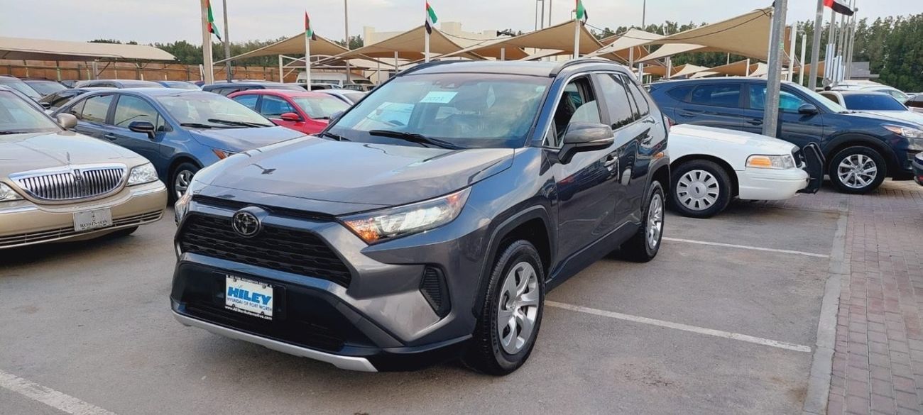 Used Toyota RAV4 Very clean car 2021 for sale in Dubai - 571199