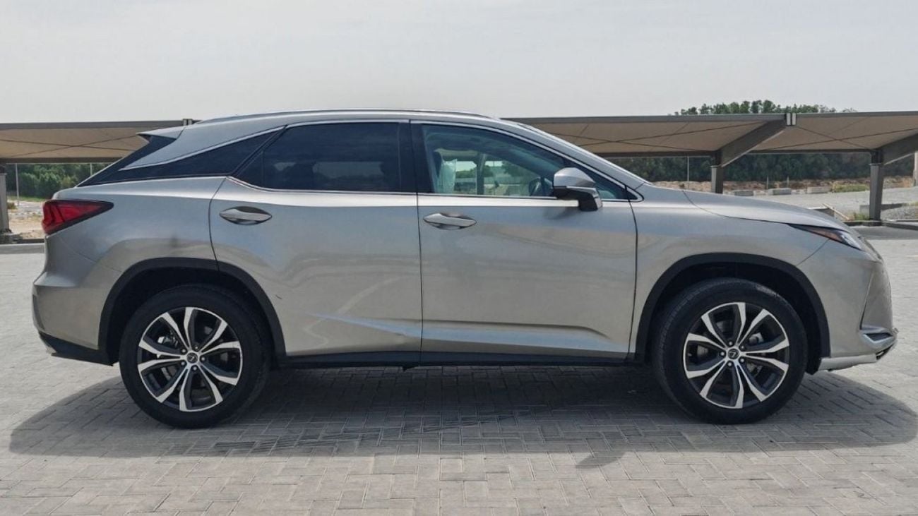 Used Lexus RX350 Lexus RX 350 Model 2021 2020 for sale in Sharjah - 772898