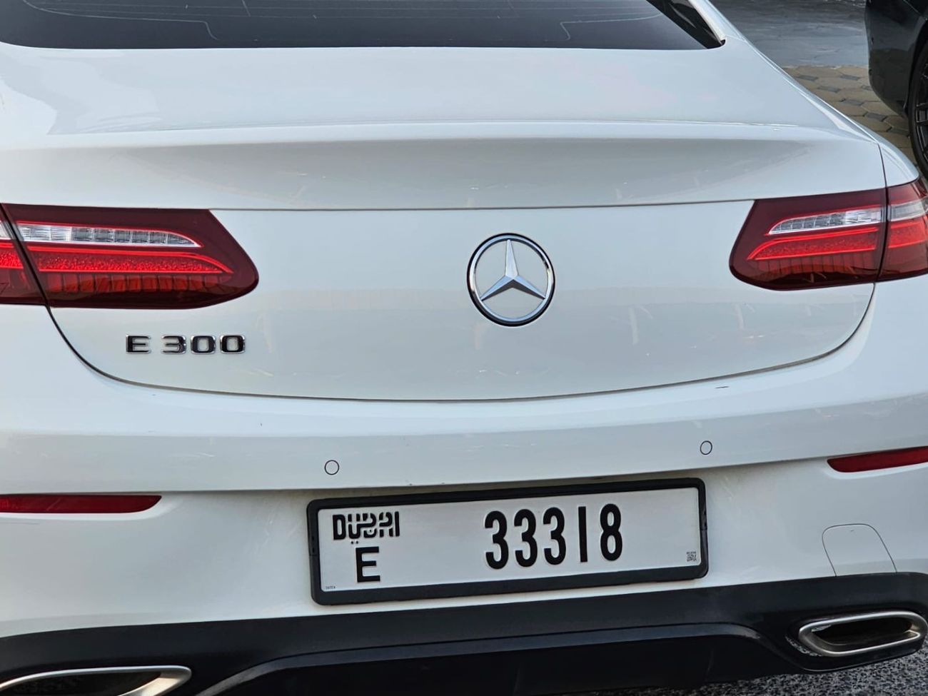 Used Mercedes-Benz E300 Std 2017 for sale in Dubai - 772684