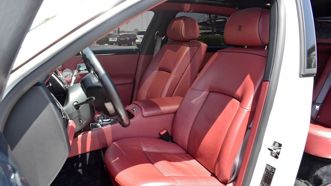 Used Rolls-Royce Ghost Std 2013 JAPANESE SPECS ORIGINAL COLOUR IS BLACK ...