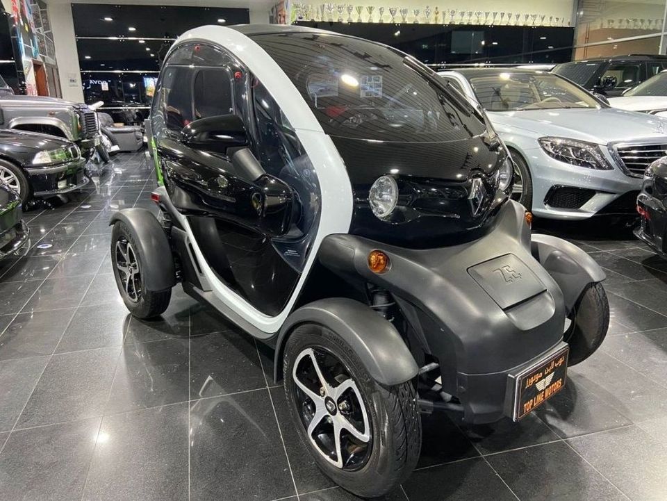 Used Renault Twizy 2019 for sale in Dubai - 525674