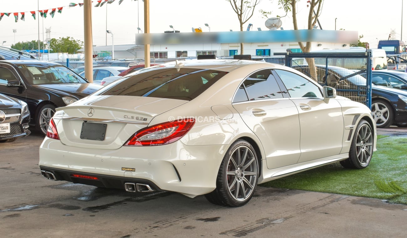 Used Mercedes-Benz CLS 63 AMG 2018 for sale in Dubai - 689757