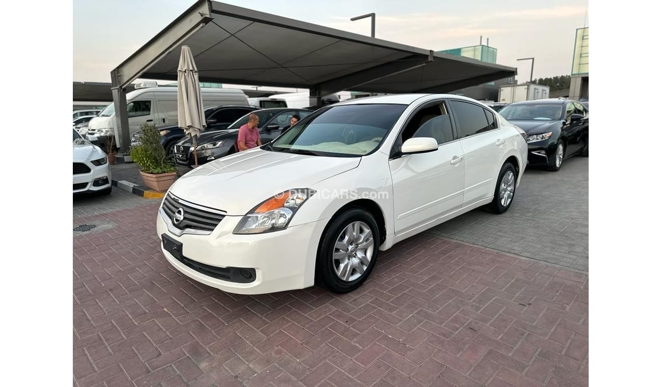 Used Nissan altima 2008 gcc 2008 for sale in Dubai - 618507