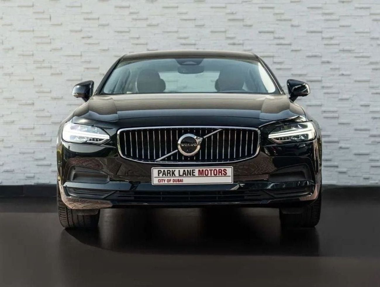Used Volvo S90 B5 2.0T Powertrain 2023 for sale in Dubai - 820993