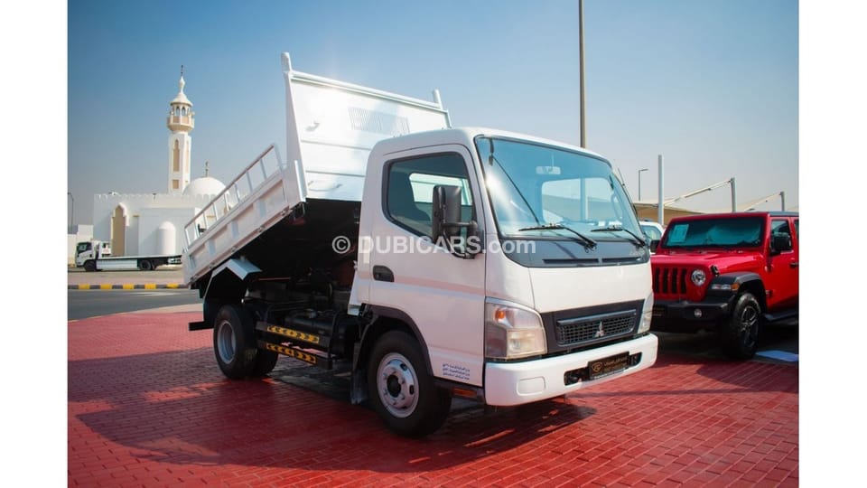 مستعملة ميتسوبيشي كانتر 2016 | MITSUBISHI FUSO CANTER | TIPPER 14 FEET | GCC | VERY WELL ...
