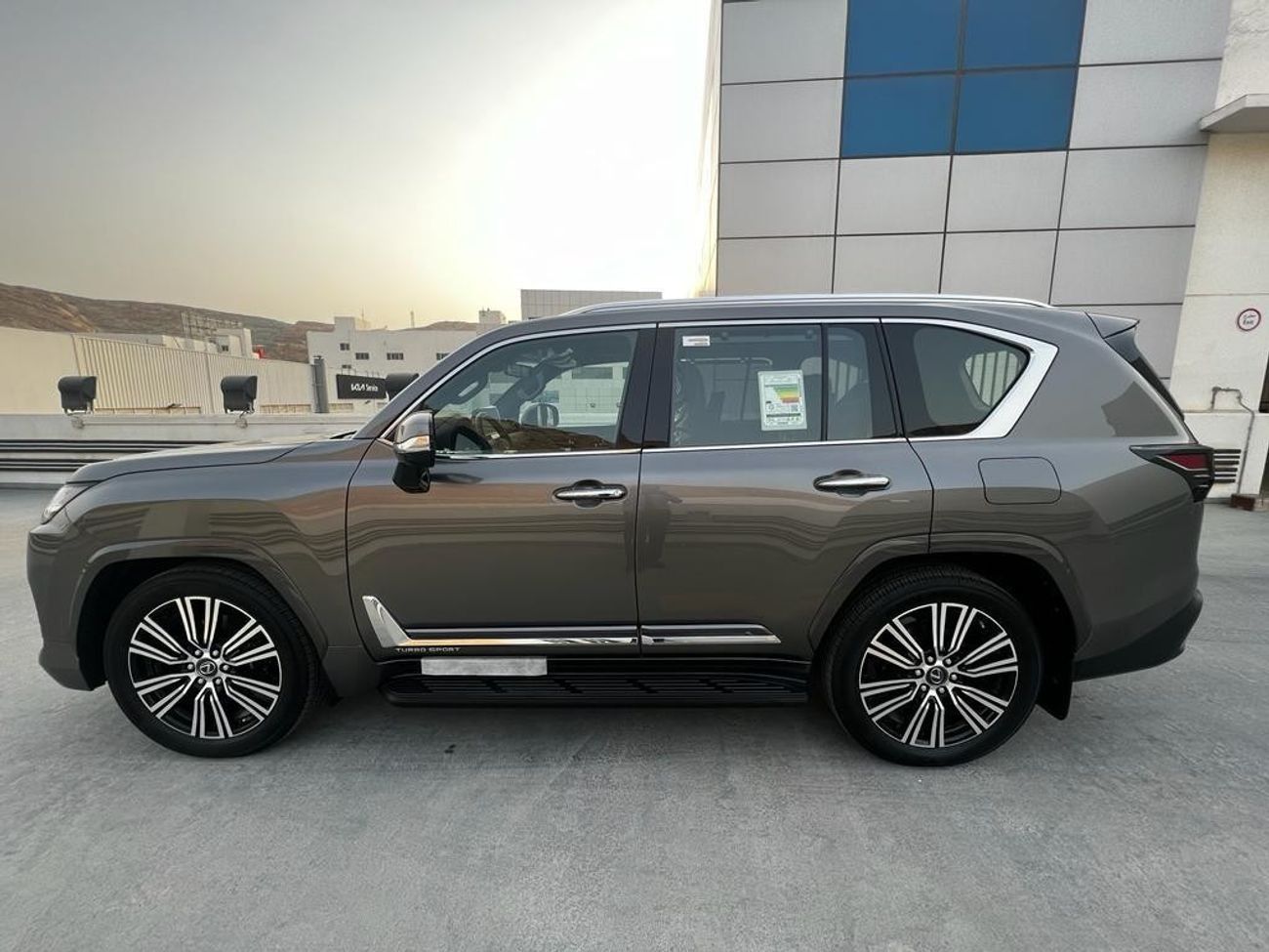 New 2024 Lexus LX600 Turbo Sport (7-Seater) 3.5L V6 Twin-Turbo Petrol A/T 4WD Export Only 2024 ...