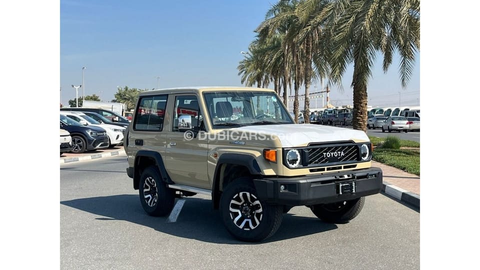 جديدة تويوتا لاند كروزر هارد توب TOYOTA LC71 HT 4.0 FULL OPTION 2024 للبيع في دبي - 692399