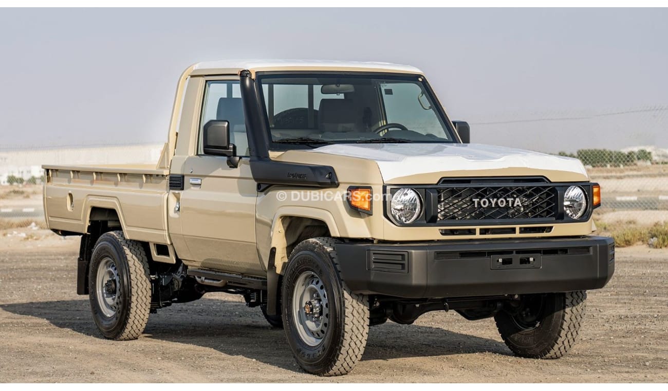 New Toyota Land Cruiser Pick Up New Shape 2024YM V6 Petrol Available in ...
