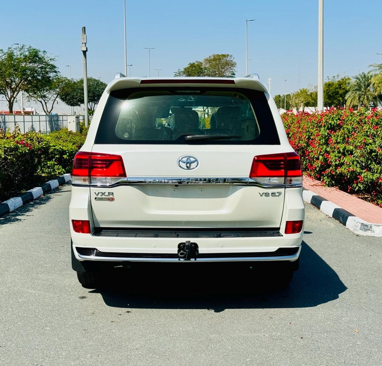 Used Toyota Land Cruiser GXR LAND CRUISER 4.6L 2018 GCC VERY GOOD CONDITION 2018 for sale in ...