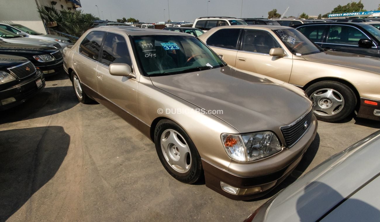 Used Lexus LS 400 1999 for sale in Dubai - 39739