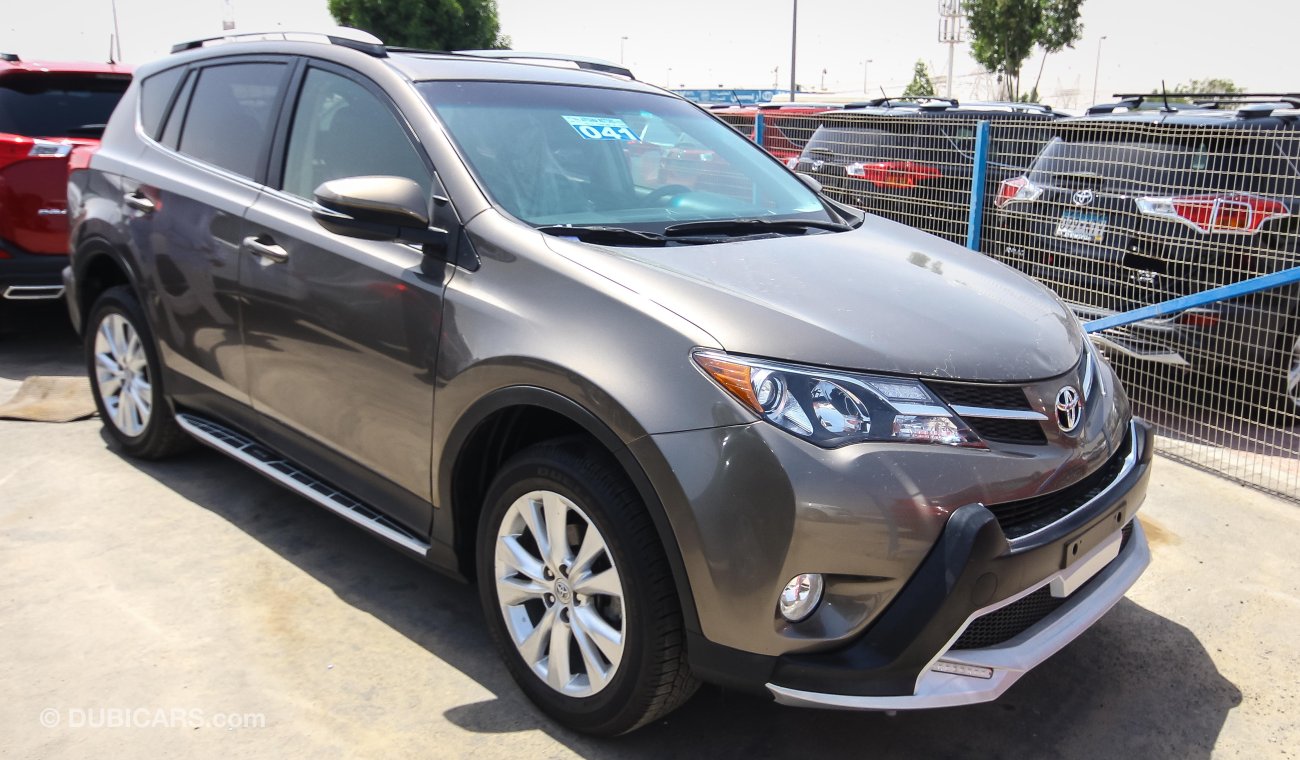 Used Toyota RAV4 2015 for sale in Dubai - 106773