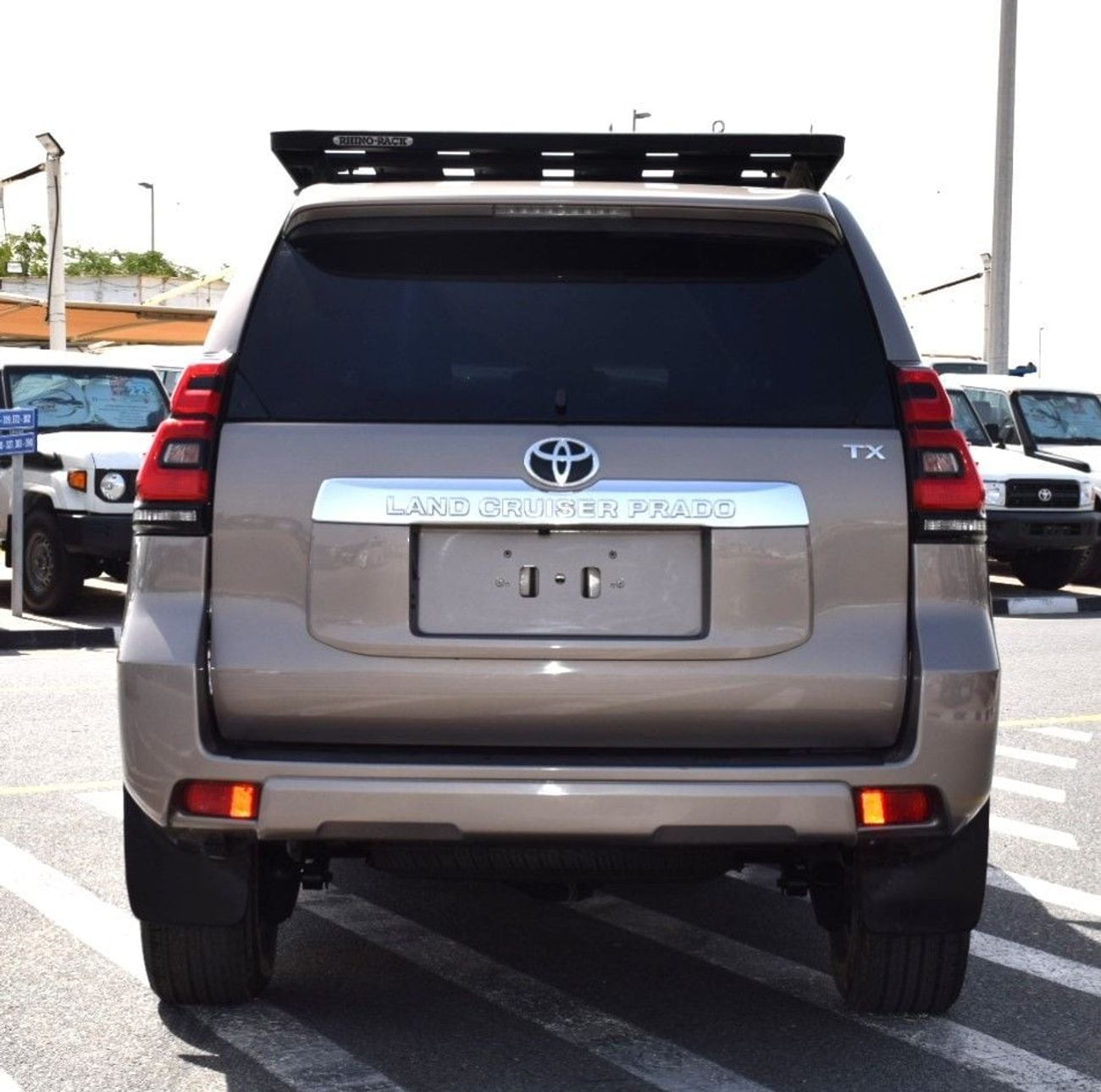 Used Toyota Prado TX 2019 for sale in Dubai - 723695