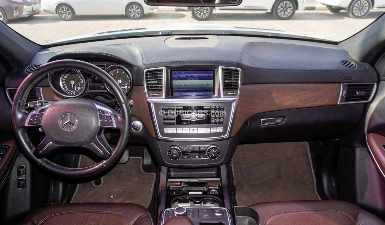 Used Mercedes-Benz GL 500 2016 for sale in Sharjah - 825640