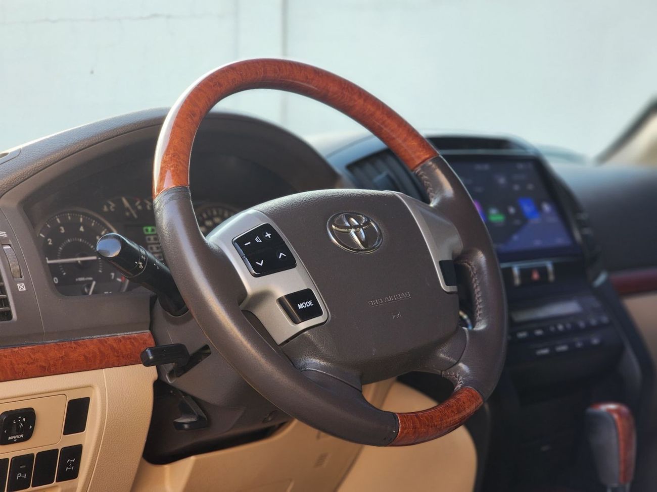 Used Toyota Land Cruiser GXR GX.R V6 2014 for sale in Sharjah - 748253