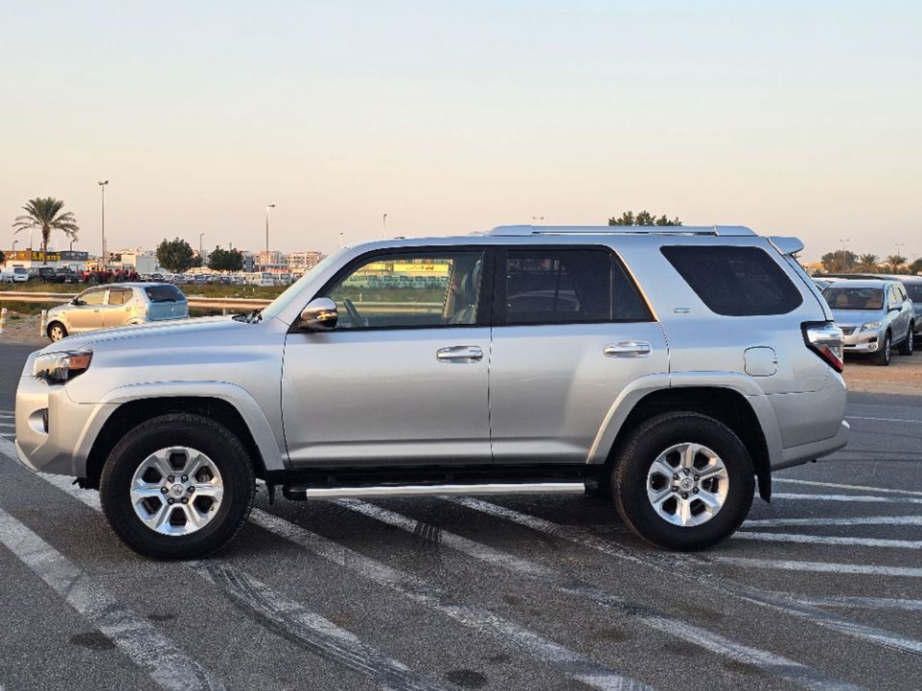 Used Toyota 4Runner 2018 model SR5 full option 4x4 and sunroof 2018 for ...