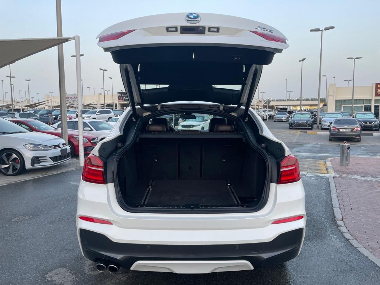 Used BMW X4 xDrive 28i M Sport BMW X4 TWIN POWER TERBO _GCC_2017 ...
