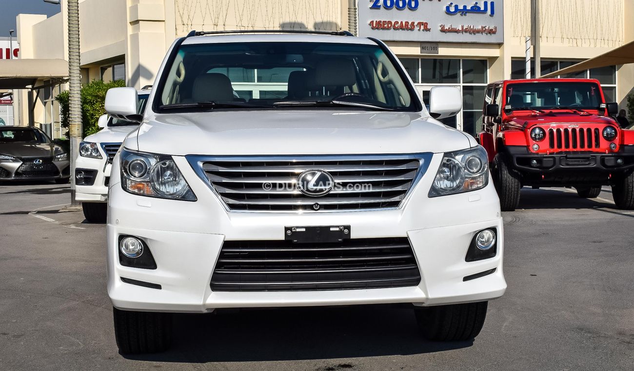 Used Lexus LX570 2011 for sale in Dubai - 198428
