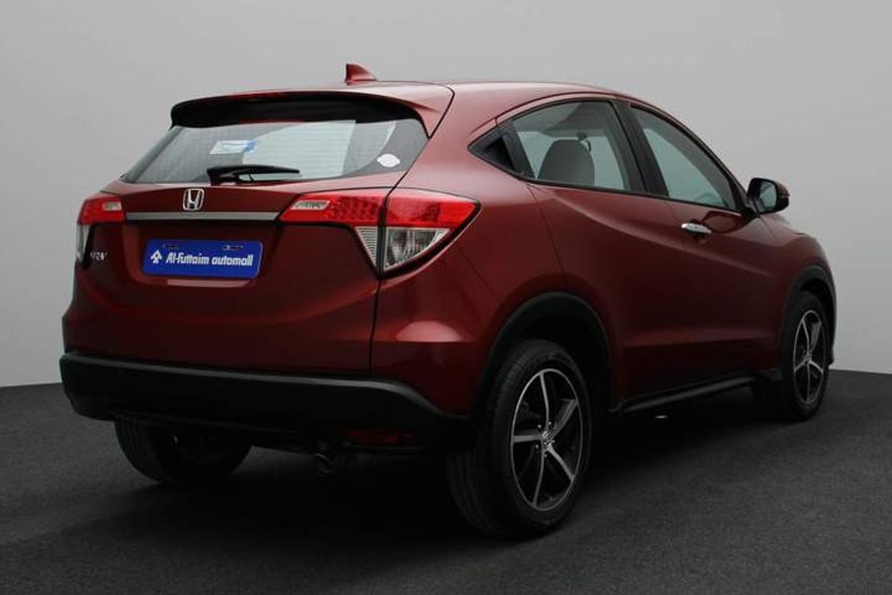 Used Honda HRV LX 1.8 2021 for sale in Dubai - 641480